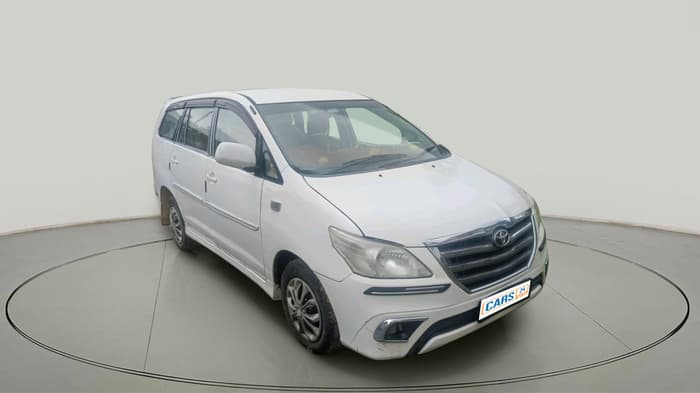Used 2010 Toyota Innova 2.5 G3 Manual | CARS24