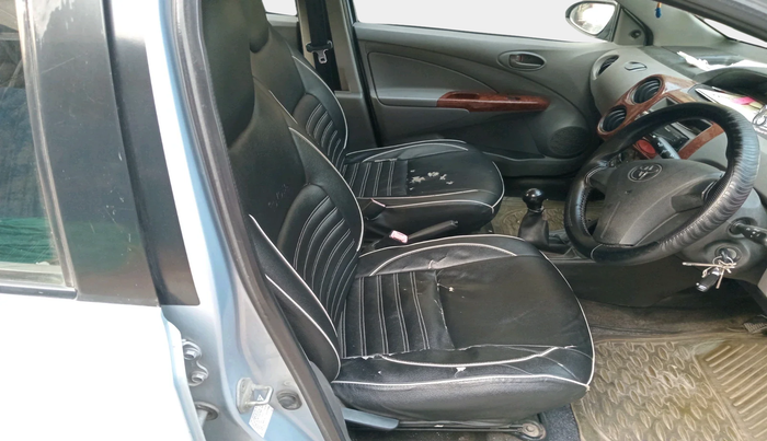 Used 2011 Toyota Etios G Manual | CARS24