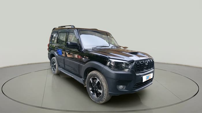 Used 2023 Mahindra SCORPIO CLASSIC S 7STR Manual | CARS24