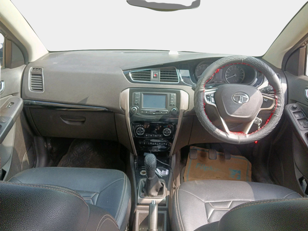 tata bolt interior