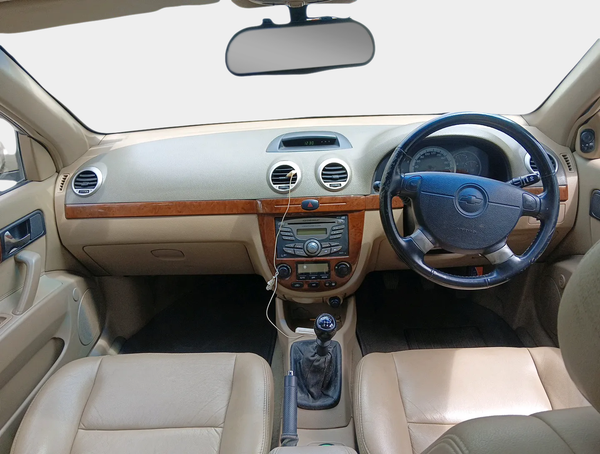 optra interior