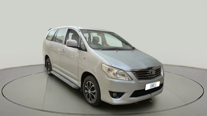 Used 2012 Toyota Innova GX 2.5 8 STR Manual | CARS24