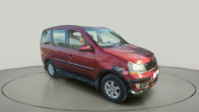 Used 2012 Mahindra Xylo E9 Manual | CARS24