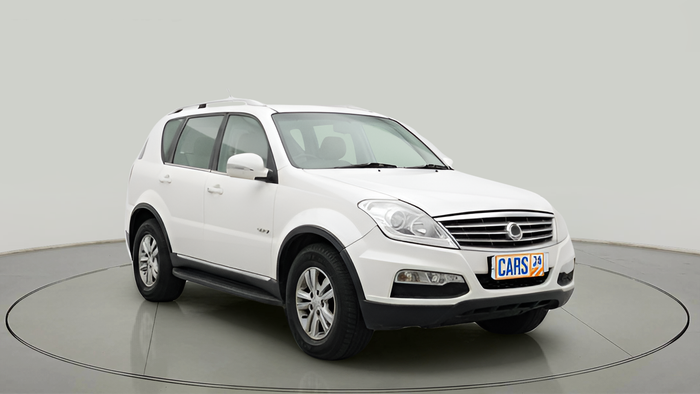 Used 2015 Ssangyong Rexton RX7 Automatic | CARS24