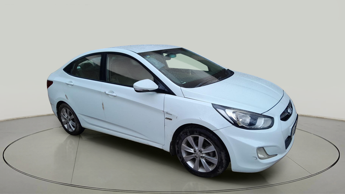 Used 2011 Hyundai Verna FLUIDIC 1.6 CRDI SX Manual | CARS24