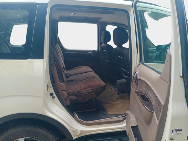 xylo e8 seating capacity