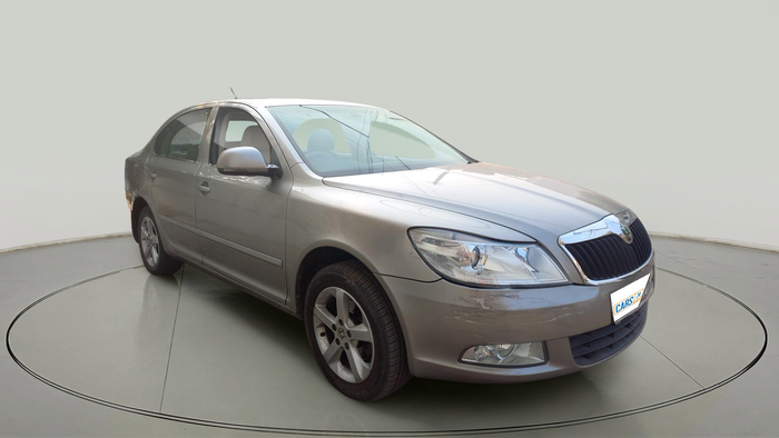 Used 2011 Skoda Laura ELEGANCE 2.0 TDI CR AT | Verified Sellers - CARS24