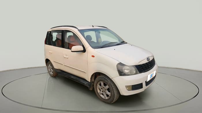 Used 2012 Mahindra Quanto C8 Manual | CARS24