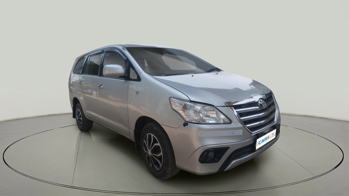 Certified Used 2012 Toyota Innova 2.5 G2 8STR | 161,058 Kms - CARS24