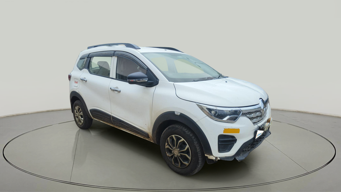 Used 2022 Renault TRIBER RXE MT | Verified Sellers - CARS24
