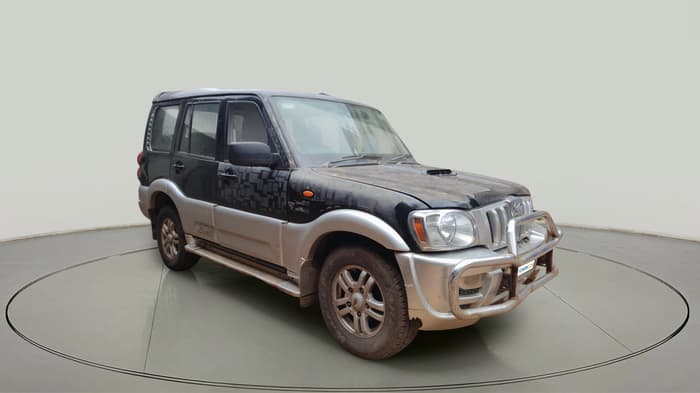 Used 2011 Mahindra Scorpio VLX 2WD BS-III Manual | Cars24