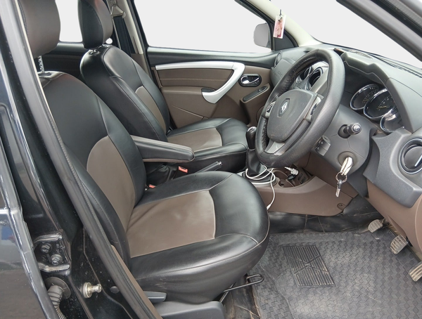 renault duster interior 2016