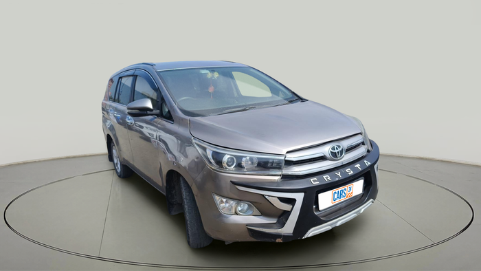 Used 2017 Toyota Innova Crysta 2.4 VX 8 STR Manual | CARS24
