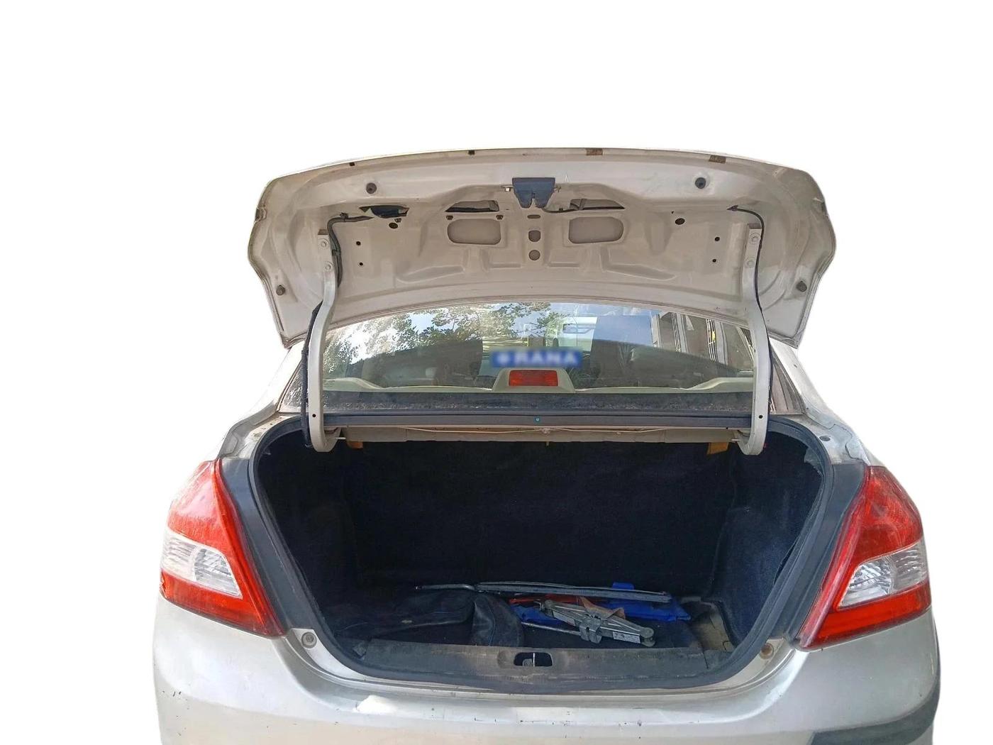 Used 2014 Maruti Swift Dzire VXI Manual | Cars24
