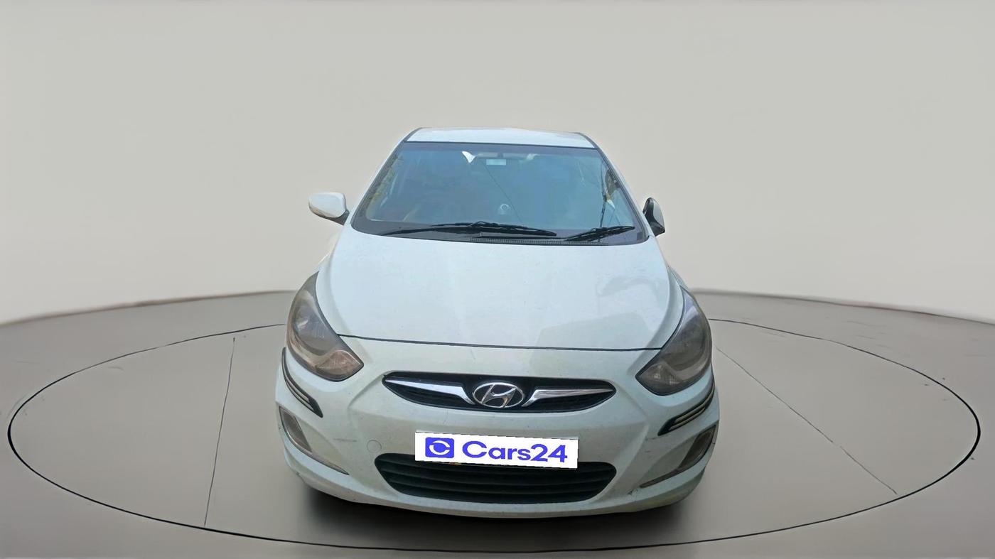 Used 2011 Hyundai Verna FLUIDIC 1.6 CRDI SX Manual | Cars24