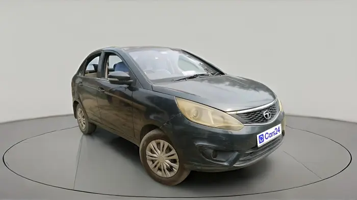 Used 2015 Tata Zest XM PETROL Manual | Cars24